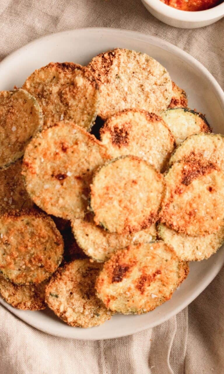 Crispy Oven Baked Parmesan Zucchini Chips – Hey, Snickerdoodle!