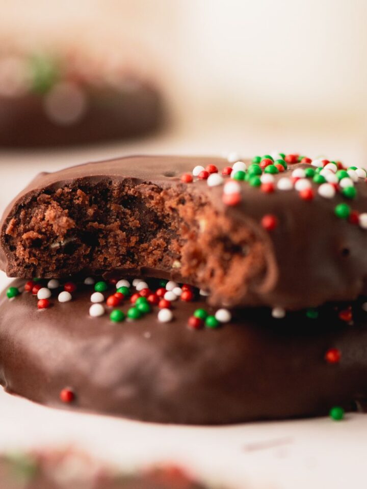 Browned Butter Bourbon Pecan Chocolate Chunk Cookies – Hey, Snickerdoodle!